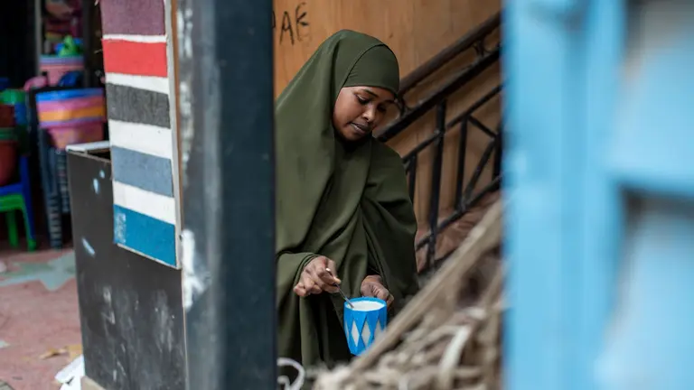 Inclusive and targeted action for migrants and the urban displaced ...